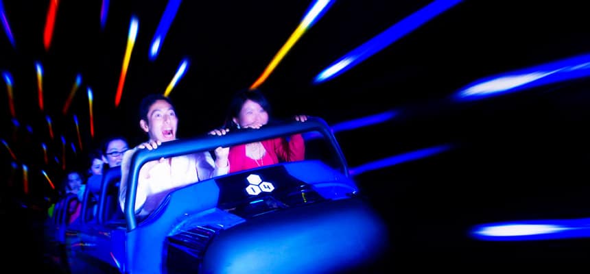 Wahana di Disneyland Tokyo - SunburstAdventure.com